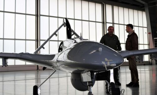 Pierwsze egzemplarze rozpoznawczo-uderzeniowych dronów Bayraktar TB2 trafiły do 12 BBSP Zródło ...