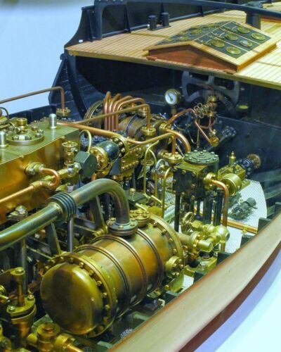 #modelarstwo﻿ ﻿#statki﻿ ﻿#zeglarstwo﻿ The steam engine was one of the ...